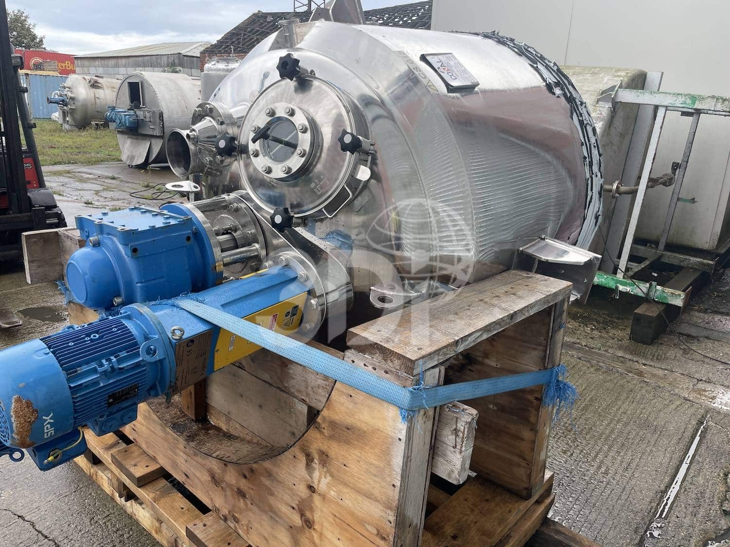 1,820 Litre Stainless Steel Jacketed Process Vessel - 3Di process equipment